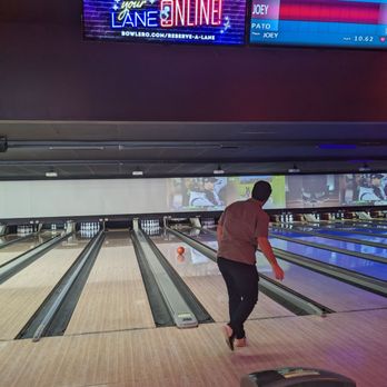 BOWLERO HEATHER RIDGE - Updated December 2025 - 20 Photos & 15 Reviews ...