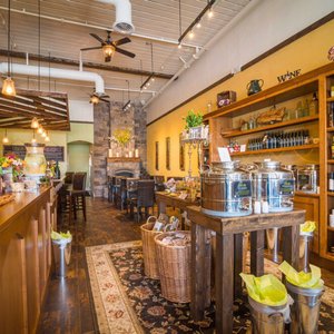 LOUIS’ BASQUE CORNER - 387 Photos & 433 Reviews - 301 E 4th St, Reno ...