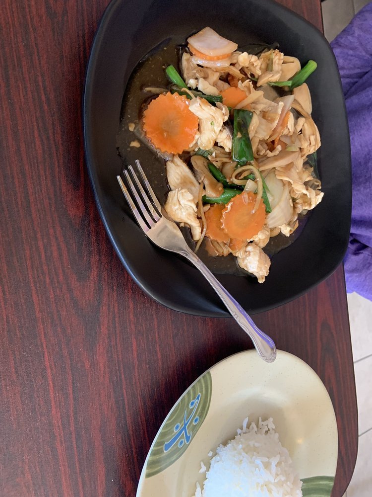 ASIAN CORNER - 51 Photos & 122 Reviews - Thai - 204 Meramec Valley Plz ...