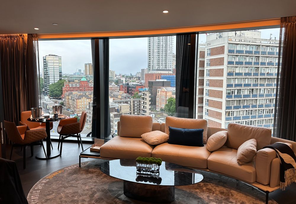 ART’OTEL LONDON HOXTON, POWERED BY RADISSON HOTELS - Updated May 2025 ...