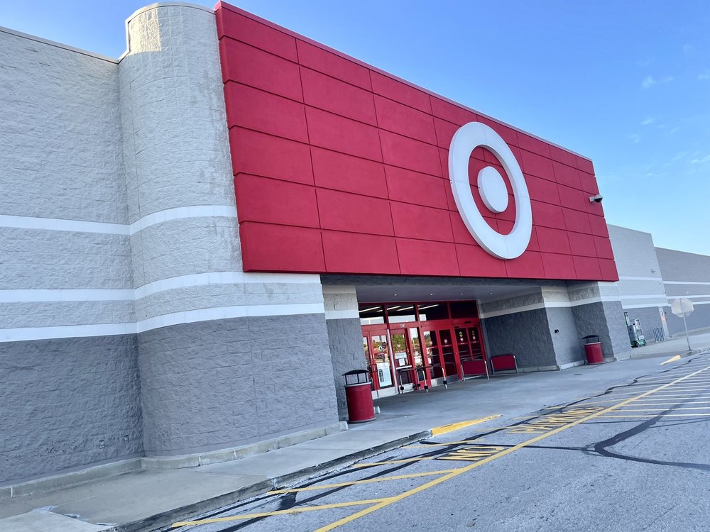 TARGET - Updated December 2025 - 15 Photos & 17 Reviews - 2673 E Main ...