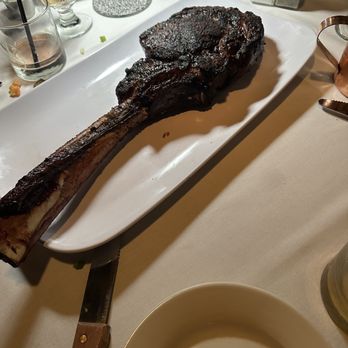 PRIME 82 - Updated March 2025 - 54 Photos & 120 Reviews - 181 W Town St ...