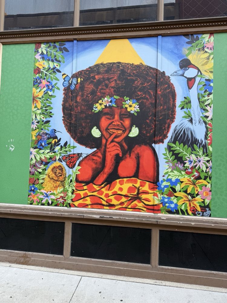 COLORED QUEEN MURAL - Updated November 2024 - 125 S Illinois St ...