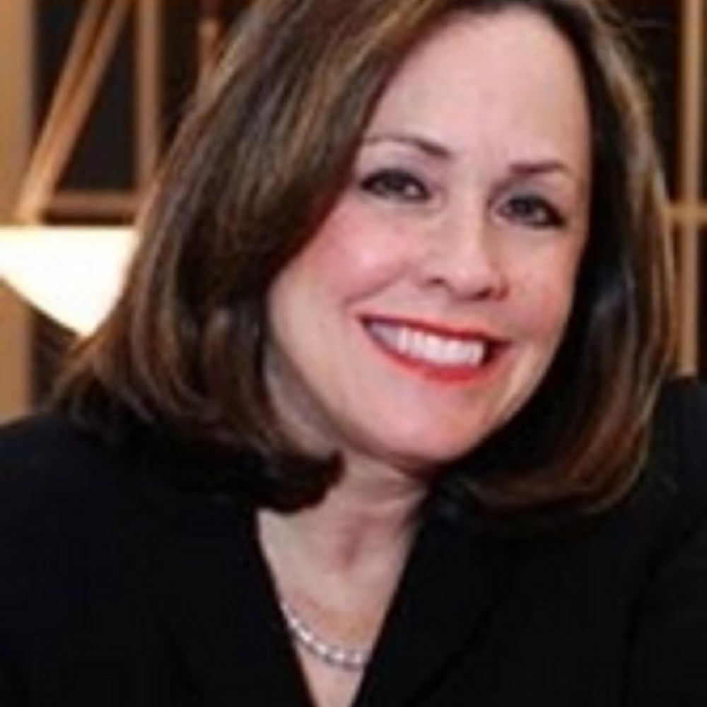 Lenore Gregory's Instagram, Twitter & Facebook on IDCrawl