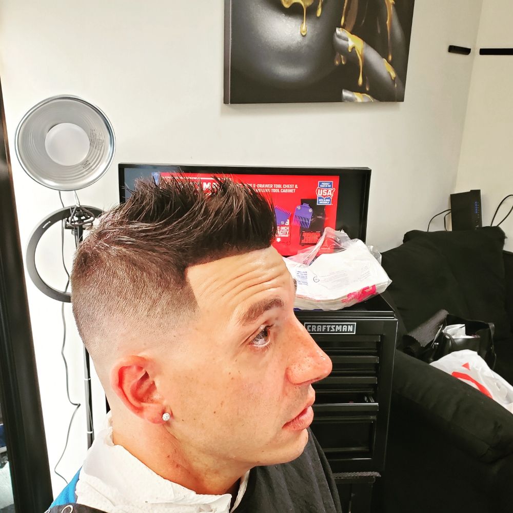 EXECUTIVE BARBER SHOP - Updated February 2025 - 701 Pratt Ave NW ...