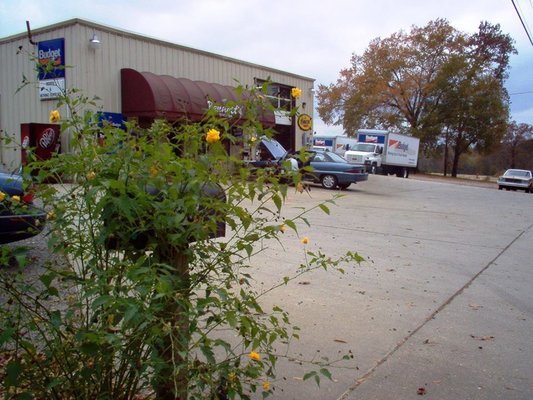 BENNETT’S AUTO SERVICE - Updated December 2025 - 936 Golf Links Rd, Hot ...