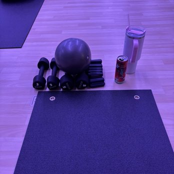 CLUB STUDIO - Updated December 2025 - 53 Photos - 7007 Arapaho Rd ...