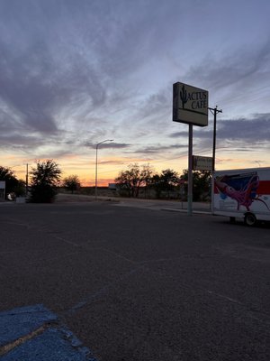 CACTUS CAFE - Updated December 2025 - 116 Photos & 132 Reviews - 218 W ...