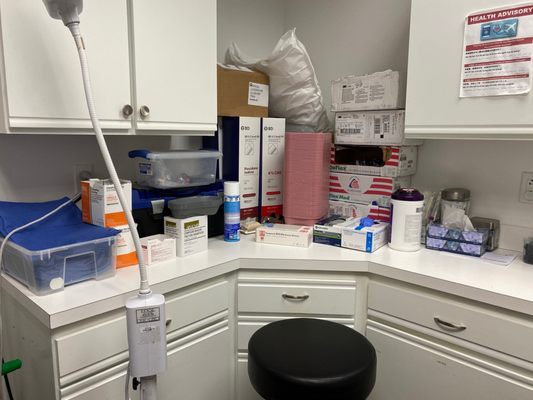 HEALTH EXPRESS - Updated December 2025 - 10 Photos & 68 Reviews - 330 ...