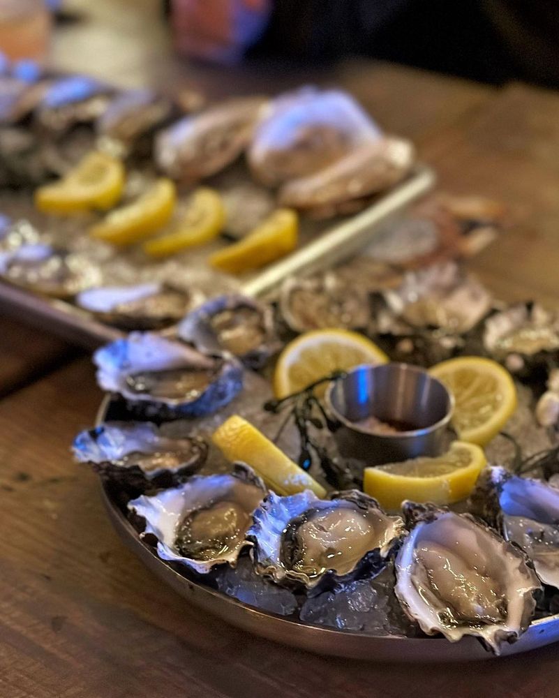 THE OYSTER SHACK - 409 Photos & 141 Reviews - 1108 Magdalena Ave, San ...