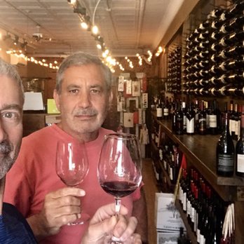 SIMPLY WINE - Updated December 2025 - 35 Photos & 43 Reviews - 109 N ...