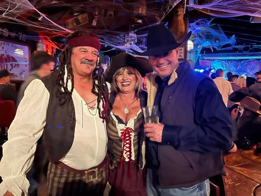 WHISKEY BARREL RANCH - Updated January 2025 - 12 Photos - 20811 Mattson ...