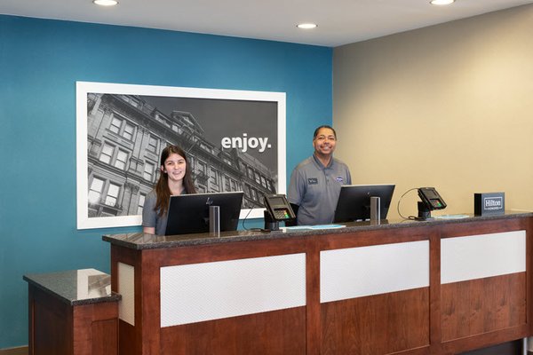 HAMPTON INN CLEVELAND-DOWNTOWN - Updated December 2025 - 229 Photos ...