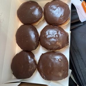 DONUT FRIAR - Updated March 2025 - 430 Photos & 533 Reviews - 634 Pkwy ...