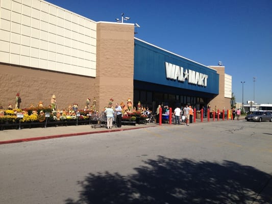 WALMART - Updated August 2025 - 12 Photos & 70 Reviews - 10260 S Harlem ...