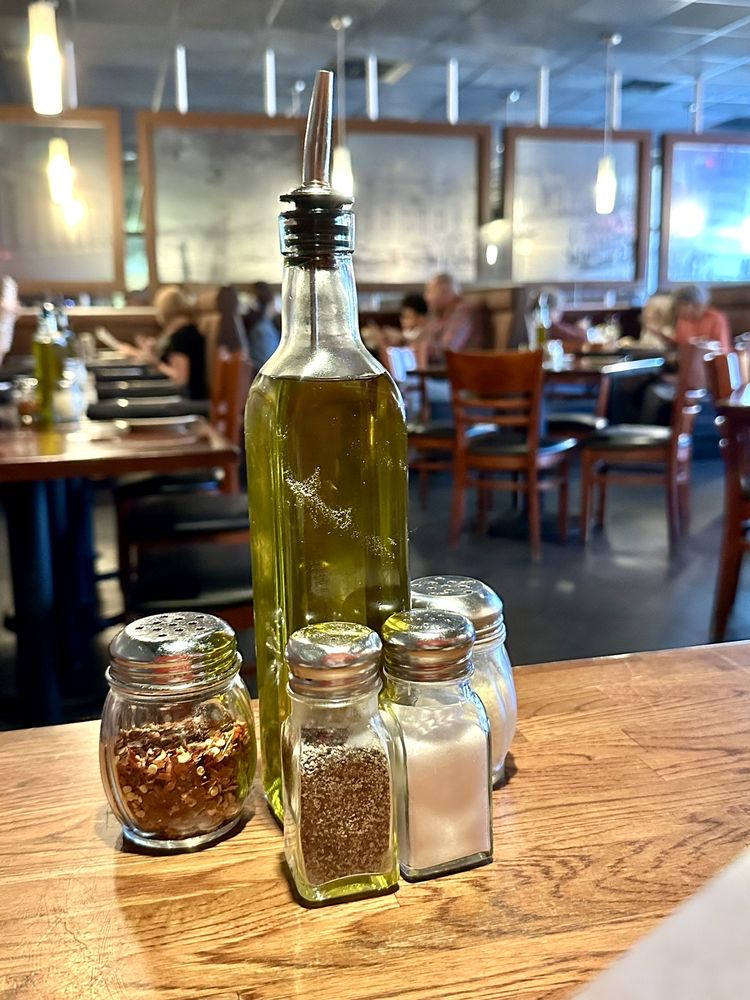 VIGNETOS ITALIAN GRILL - Updated September 2025 - 563 Photos & 392 ...