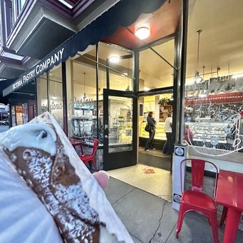 VICTORIA PASTRY - Updated May 2025 - 884 Photos & 749 Reviews - 700 ...