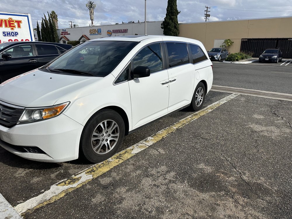 NGUOI VIET AUTO BODY CENTER - Updated December 2025 - 68 Photos & 72 ...