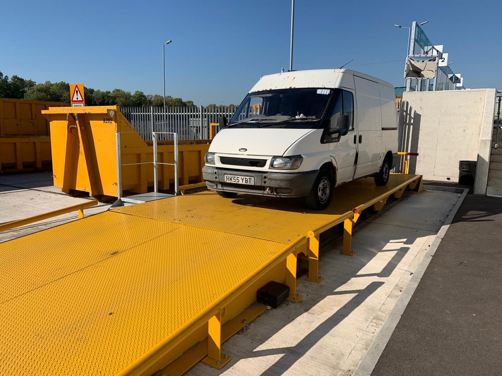 GD MAN AND VAN LUTON - Updated August 2024 - 45 Photos - 16 Woodcock ...