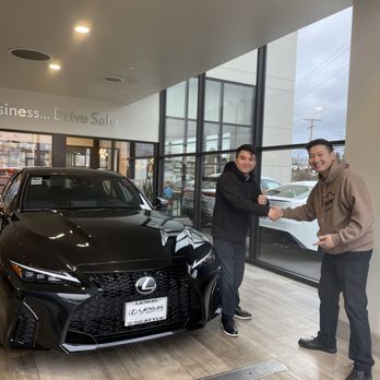 LEXUS OF SEATTLE - Updated December 2025 - 74 Photos & 270 Reviews ...