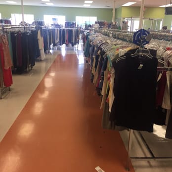 GOODWILL - HOPKINS - Updated September 2024 - 22 Reviews - 1025 Hill St ...