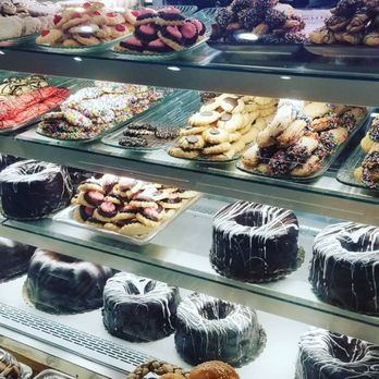 SANDER’S BAKERY - Updated December 2025 - 30 Photos & 26 Reviews - 159 ...