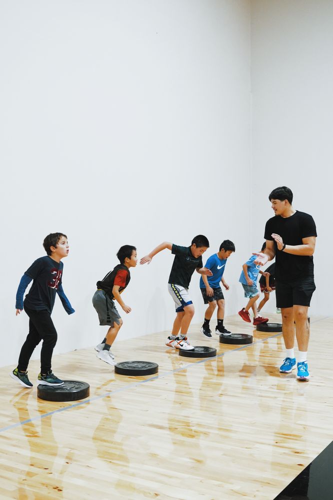 SHOWTIME BASKETBALL ACADEMY - 18 Photos - 2099 S 10th St, San Jose ...