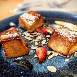 SENATE CAFETERIA - Updated August 2025 - 17 Photos & 36 Reviews ...