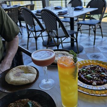 ALORA - Updated March 2025 - 372 Photos & 99 Reviews - Pier 3, San ...