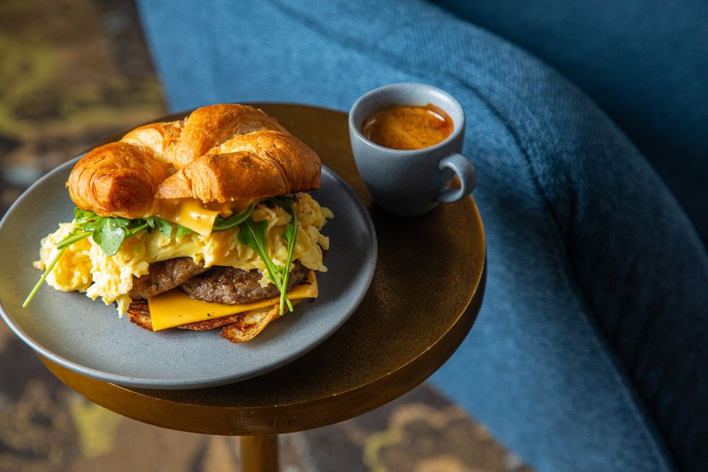 LYONS CORNER - Updated December 2025 - 63 Photos & 41 Reviews - 537 ...