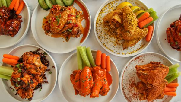 FLAPPY’S WINGS AND BAR - Updated October 2025 - 313 Photos & 148 ...