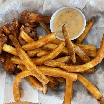 CONCH FLYER - Updated October 2025 - 43 Photos & 28 Reviews - 3495 S ...