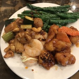 FOO CHOW RESTAURANT - 488 Photos & 472 Reviews - 949 N Hill St, Los ...