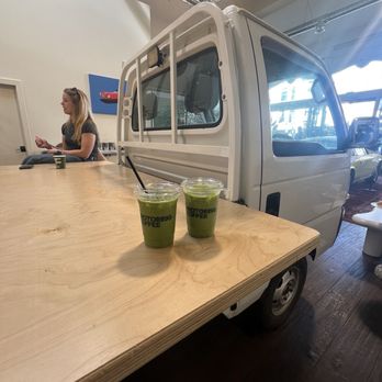 MOTORING COFFEE - Updated April 2025 - 432 Photos & 148 Reviews - 1525 ...