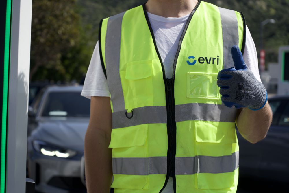 EVRI NETWORK - Updated December 2024 - 4055 Wade St, Los Angeles ...