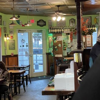 WEE PUB BEACH - Updated June 2025 - 273 Photos & 365 Reviews - 20 Main ...