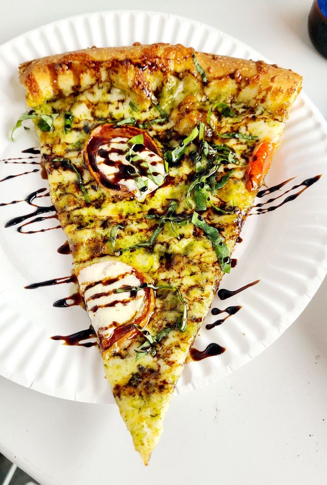 PROLETARIAT PIZZA - Updated January 2025 - 304 Photos & 631 Reviews ...