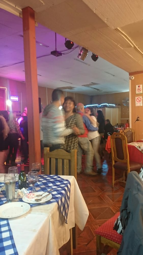 LOS BRASEROS DE SAN MIGUEL - Primera avenida 1402, RM Santiago, Chile - Brasseries - Restaurant ...