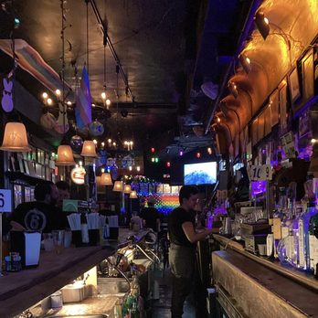 JULIUS’ - Updated December 2025 - 57 Photos & 133 Reviews - 159 W 10th ...