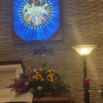 PL FRY & SON FUNERAL HOME - Updated December 2025 - 78 Photos & 25 ...