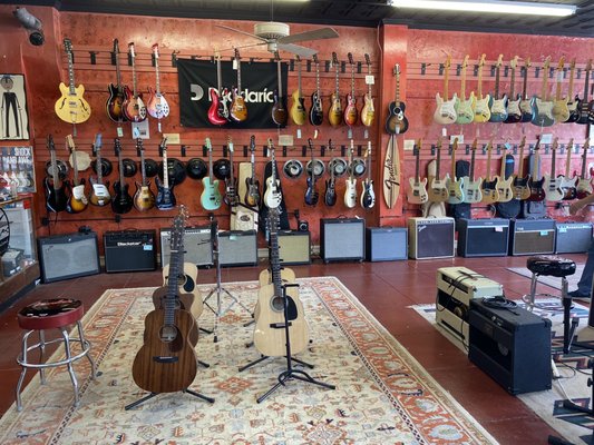 HIGHLAND MUSIC - Updated July 2025 - 21 Reviews - 3000 Clairmont Ave S ...