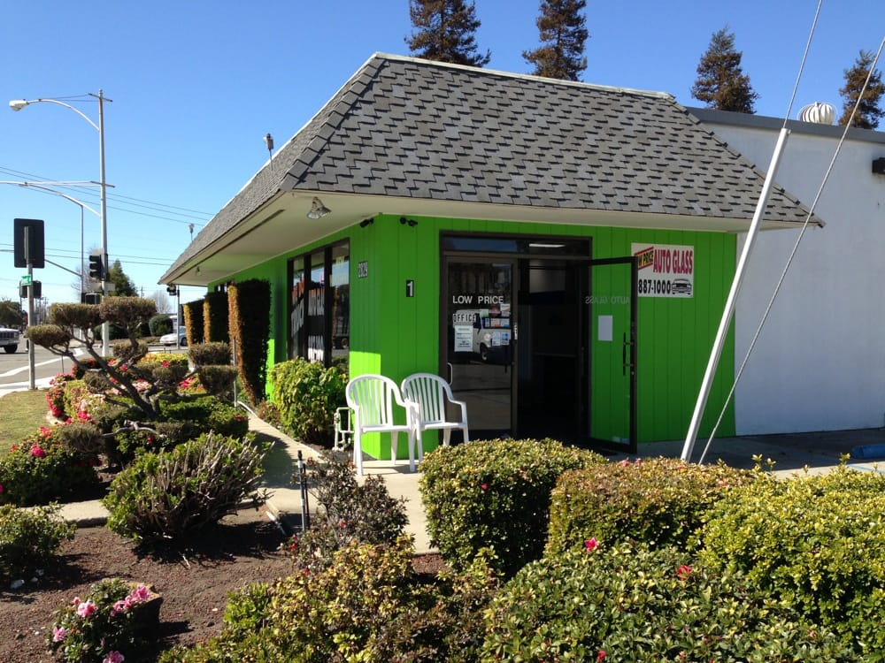 LOW PRICE AUTO GLASS - Updated November 2024 - 85 Photos & 310 Reviews ...