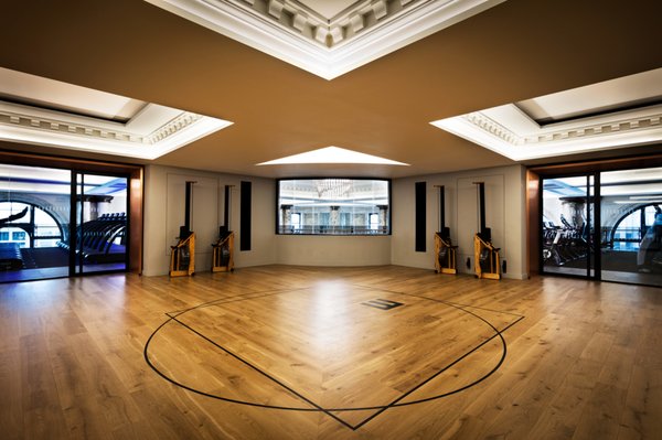 EQUINOX ST JAMES - Updated December 2025 - 12 St James's St, London ...