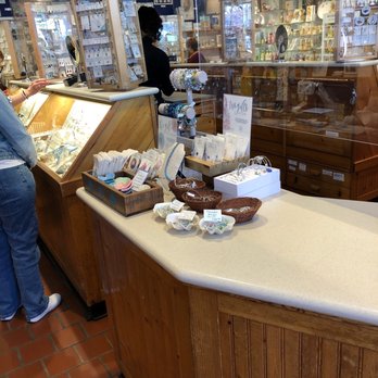 WHALE’S TALE - Updated December 2025 - 57 Photos & 35 Reviews - 312 ...