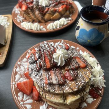 AH HUEVO - Updated October 2025 - 69 Photos & 49 Reviews - 1016 Santa ...