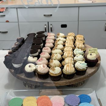 CUPCAKIN’ BAKE SHOP - Updated June 2025 - 256 Photos & 163 Reviews ...