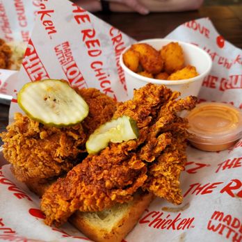 THE RED CHICKZ - Updated May 2024 - 307 Photos & 237 Reviews - 2525 El ...