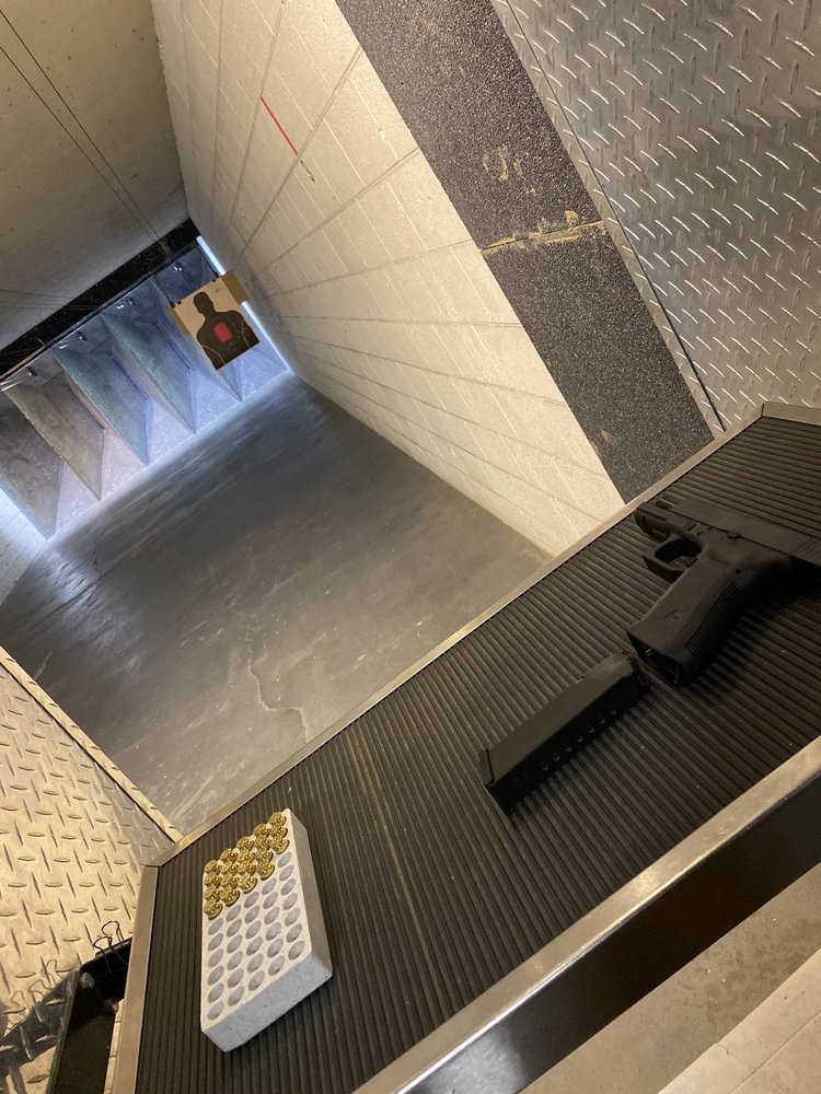 THE GUN SHOP - 11 Photos & 105 Reviews - 44633 Sierra Hwy, Lancaster ...