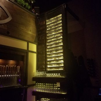 ARGUS - Updated June 2025 - 82 Photos & 125 Reviews - 212 W 2nd St ...