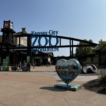 KANSAS CITY ZOO & AQUARIUM - Updated April 2024 - 812 Photos & 255 ...